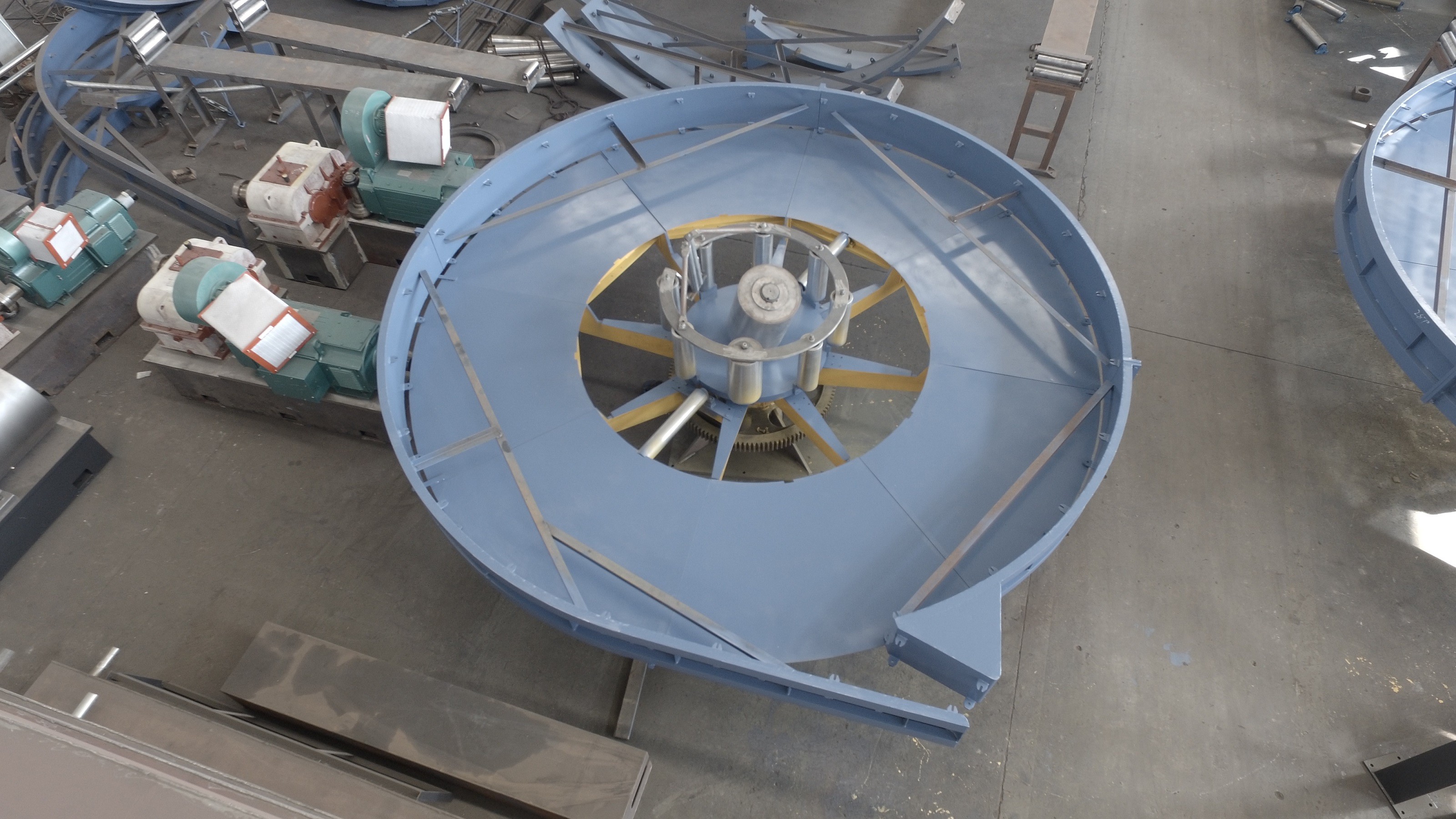 Run Out Table Pipe Milling Machine Speed 120 m / Min High Speed